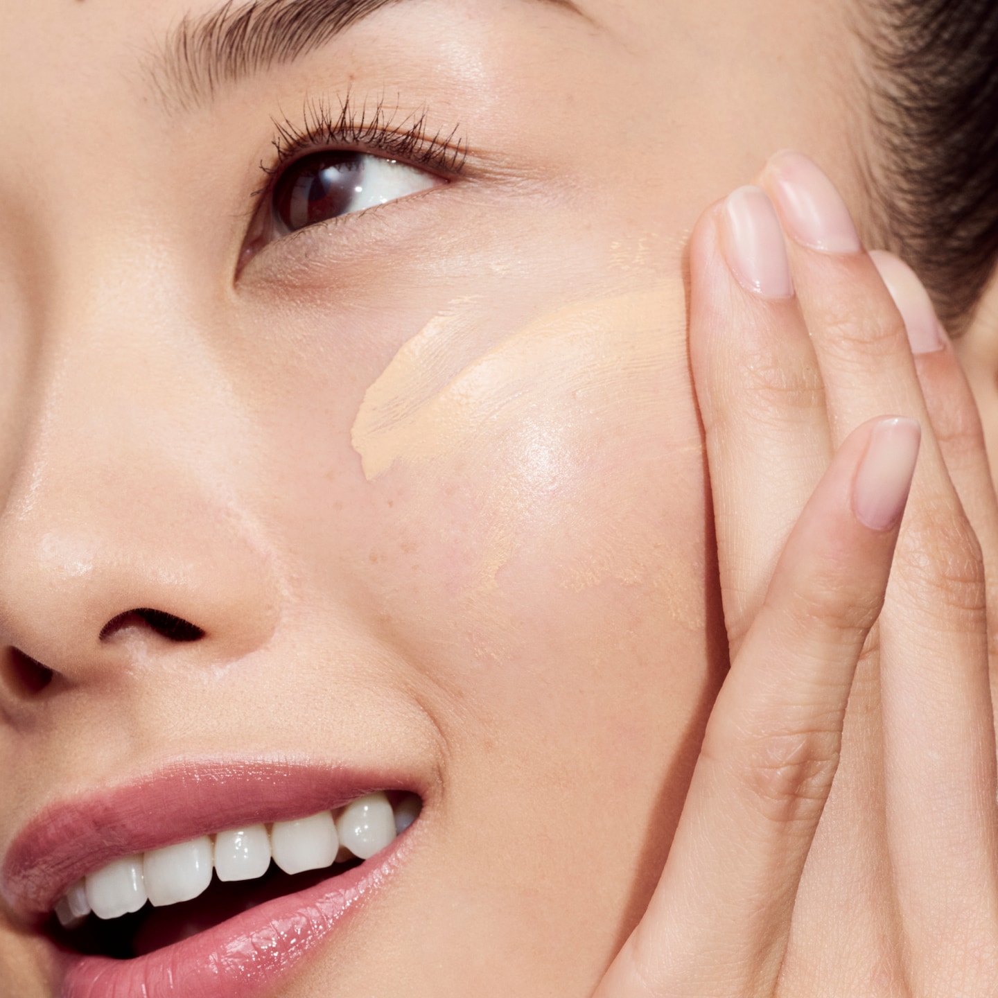 Even Better Clinical™ Vitamin Makeup SPF 50 | Clinique