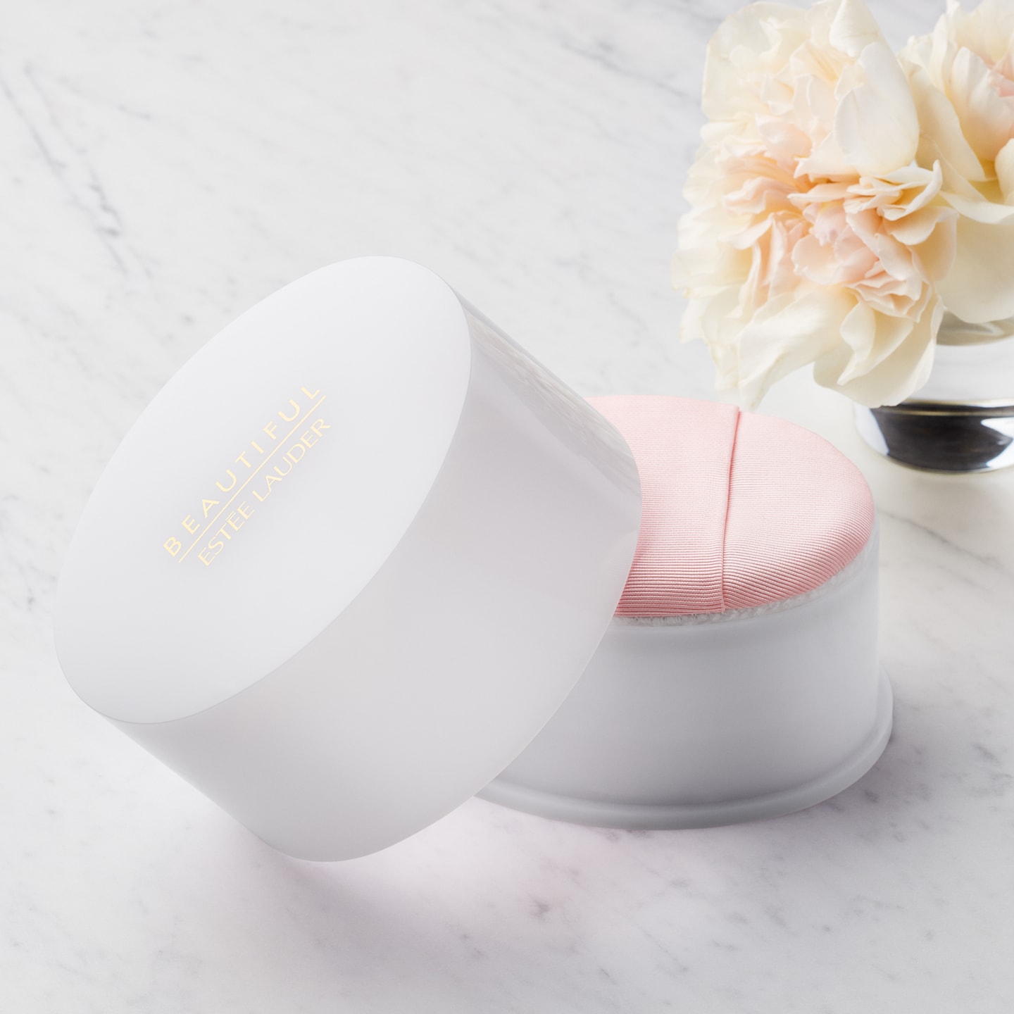 Beautiful Perfumed Body Powder | Estée Lauder