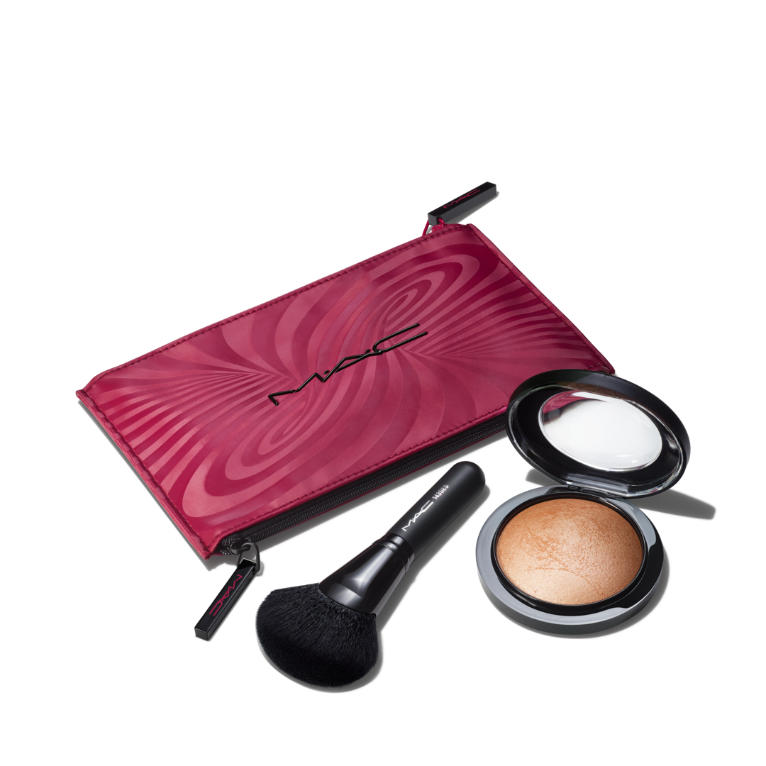Holiday Makeup Collections + Gift Sets | MAC Cosmetics