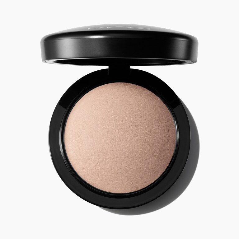 Face Powders | Powder Makeup | MAC Cosmetics - Official Site