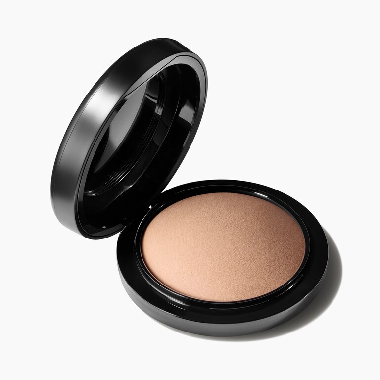 Face Powders | Powder Makeup | MAC Cosmetics - Official Site