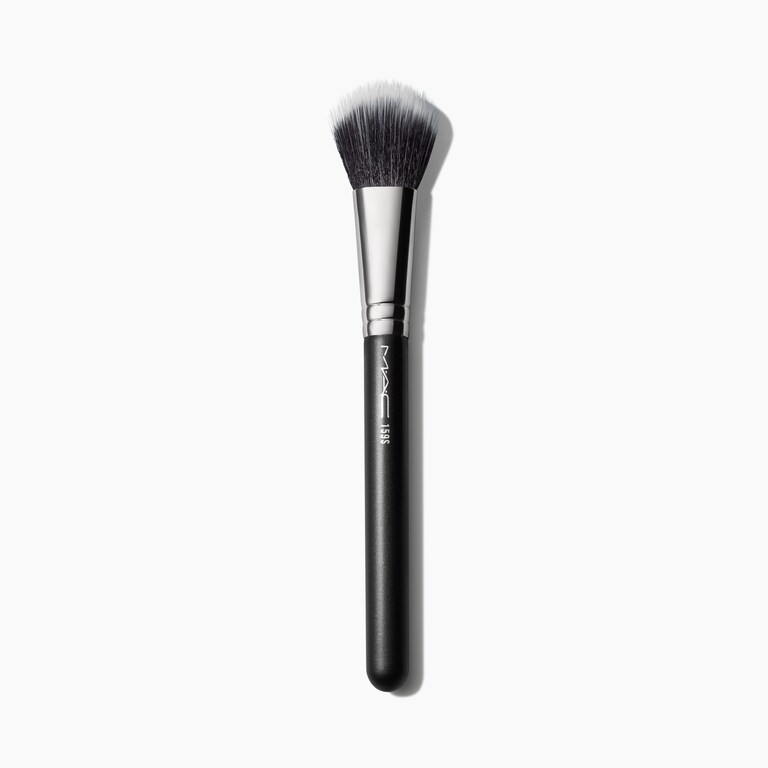 Gesichtspinsel | Foundation-Pinsel | MAC Cosmetics – Offizielle Website